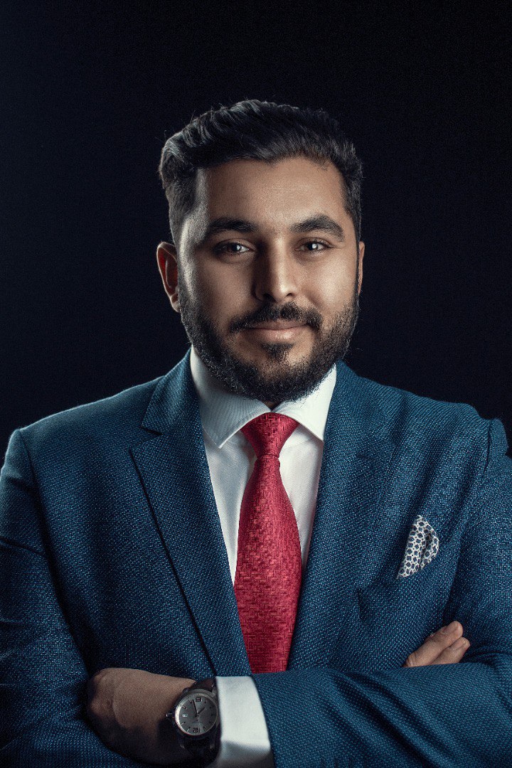 Watching The Leaders Libyan Series Premiere - Emad Shanab